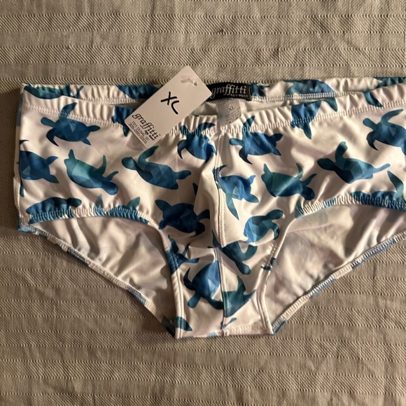 Graffitti | Swim | Nwt Speedo Graffitti Key West Sea Turtles Size Xl ...